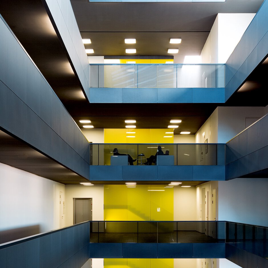 LED surface-mounted luminaires | Versatile in use and