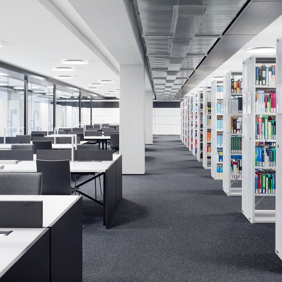 Lighting for the library | XAL