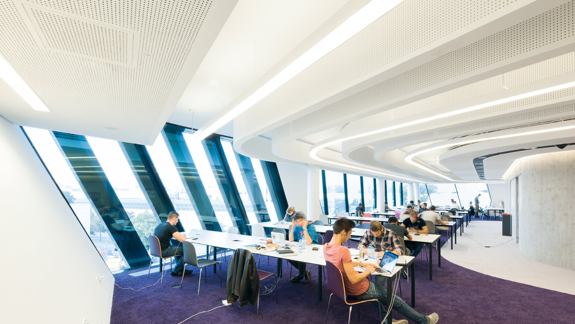 Lighting for the library | XAL