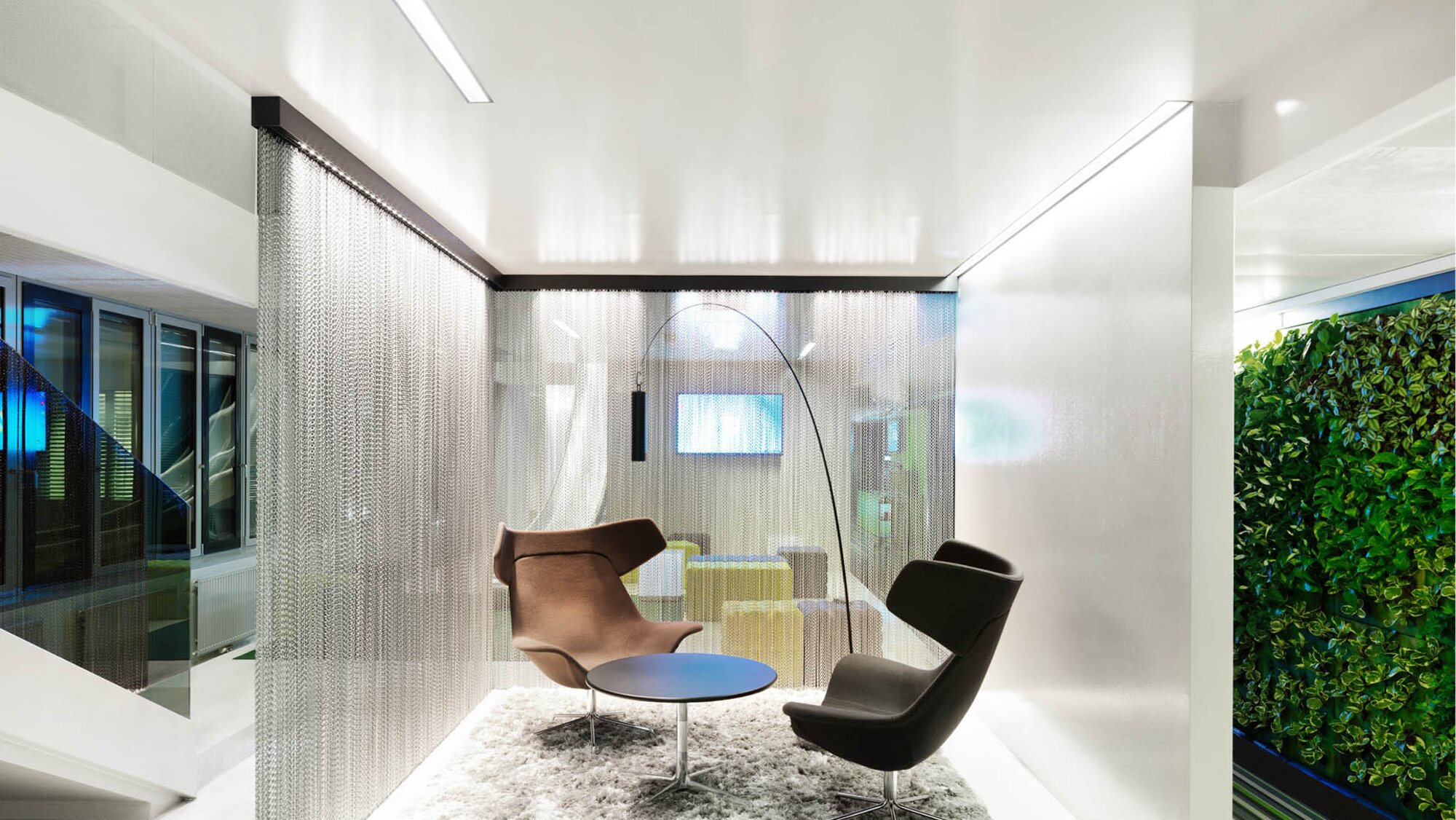 Lighting for conference and meeting rooms | XAL