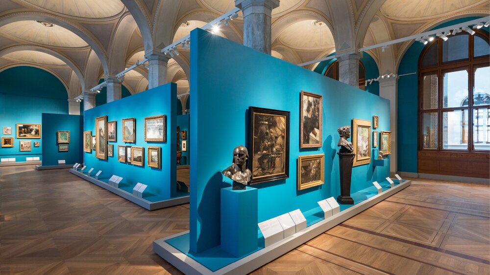 Sculpture lighting - how to stage sculptures correctly | XAL