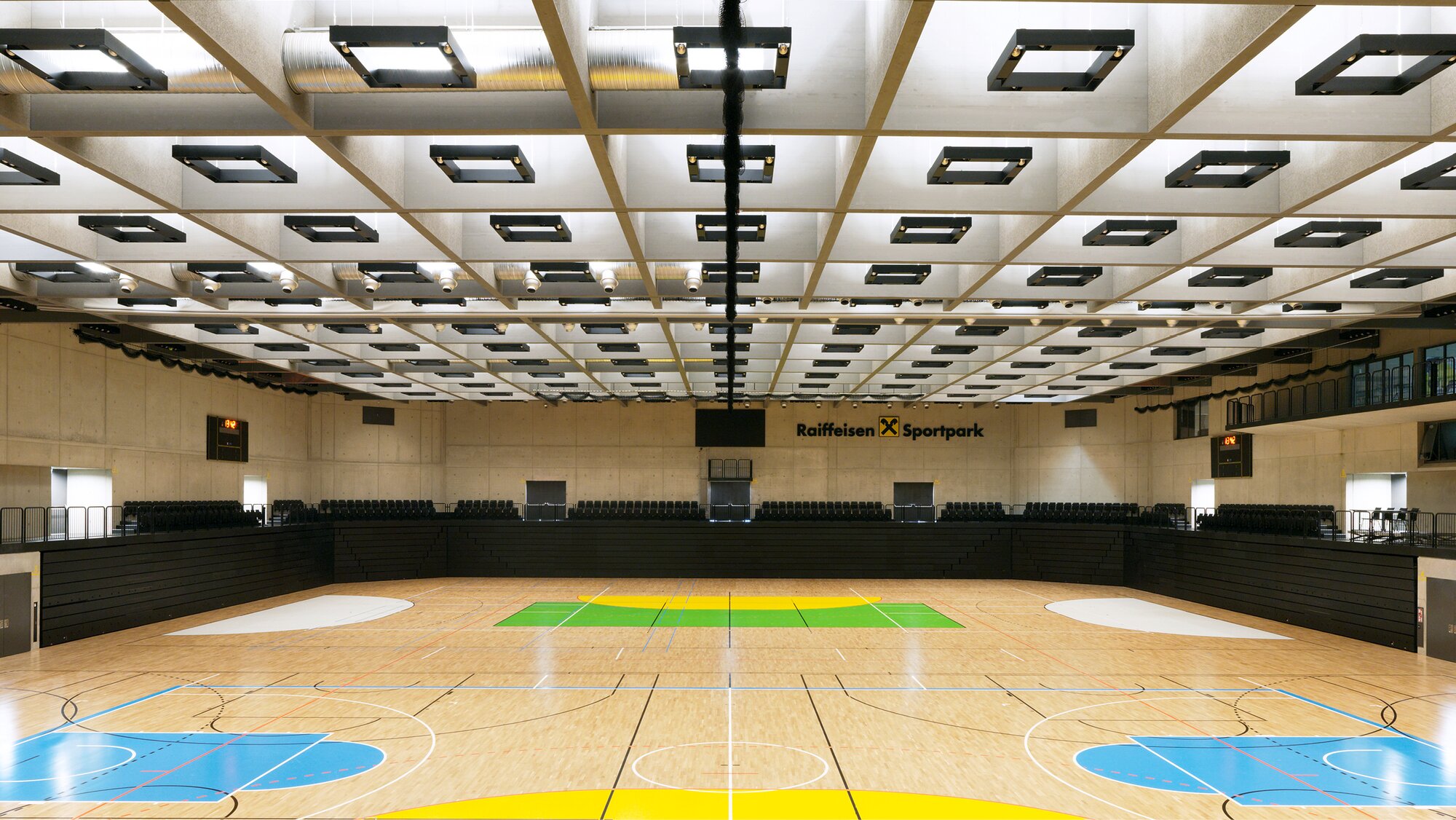 Lighting for sports halls | XAL