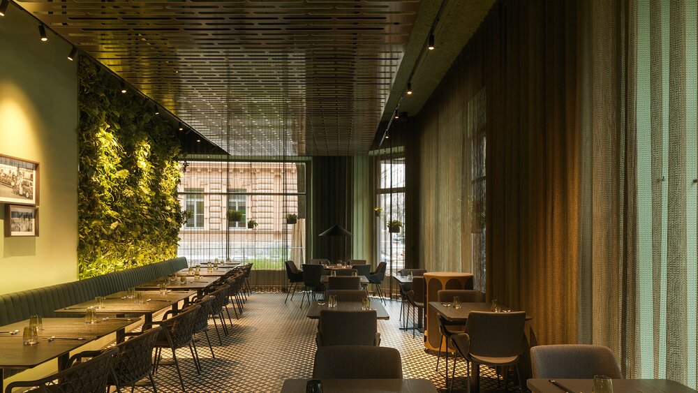 Restaurant Lighting | XAL