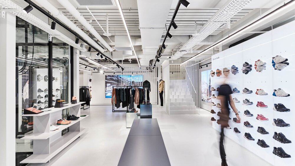 The right store lighting to create an inviting shopping atmosphere | XAL