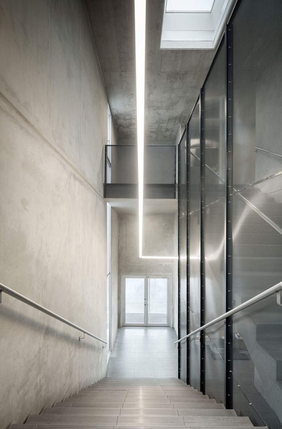 CONEX System Luminaires | Flexible Task and Room Lighting | XAL