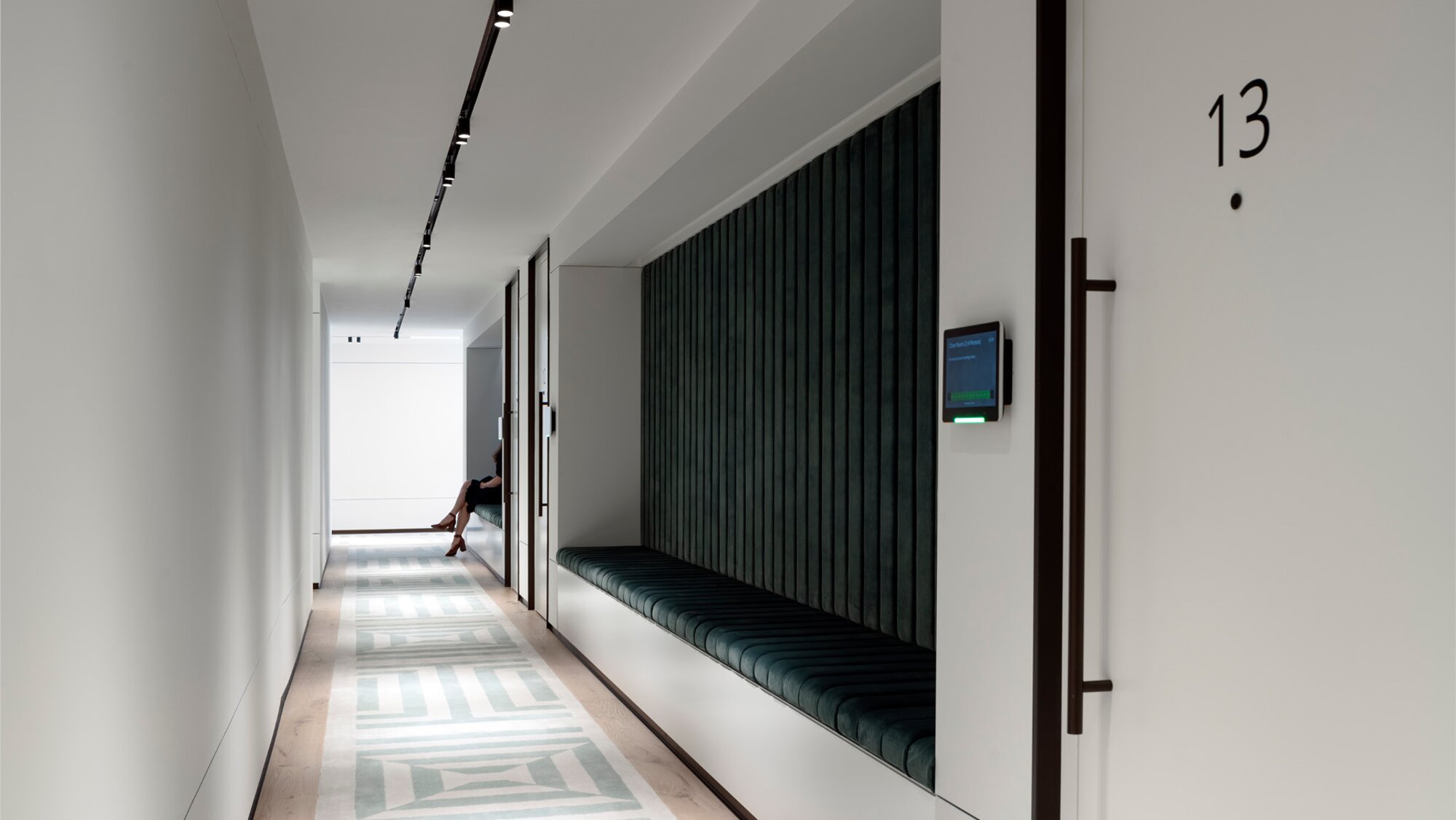 MOVE IT SYSTEM 25 - Everything on track - Luminaire | XAL