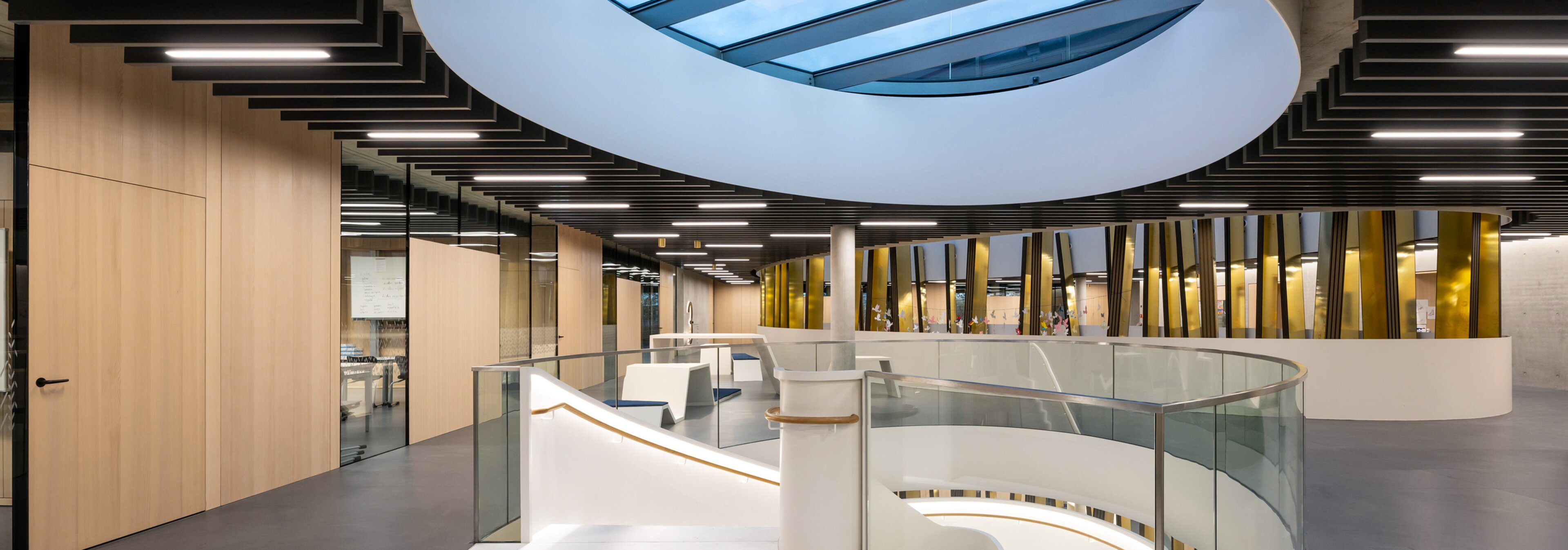 Maria-Ward-School | Public lighting | XAL