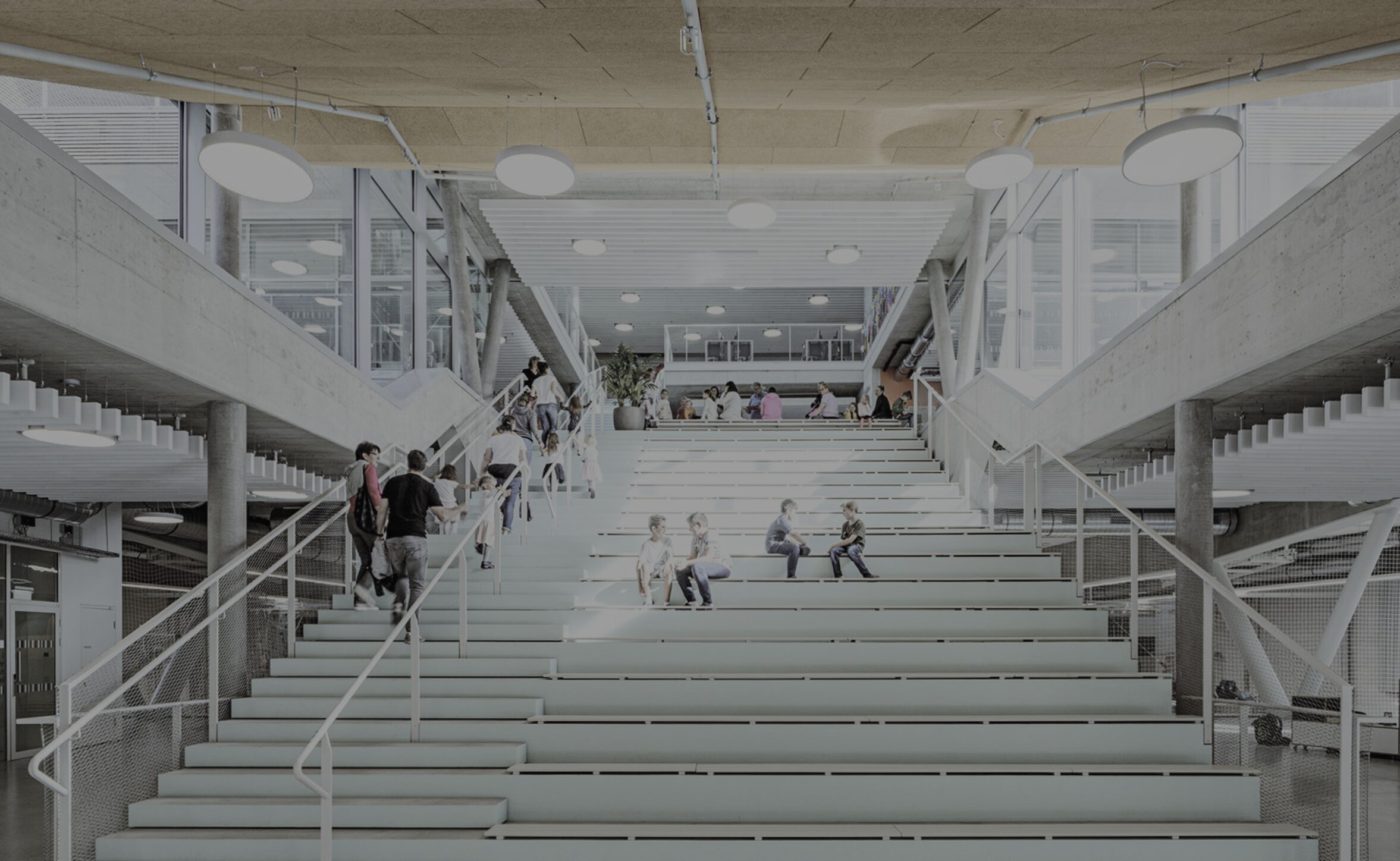 Inspiring and helpful videos | Product, project and assembly videos | XAL